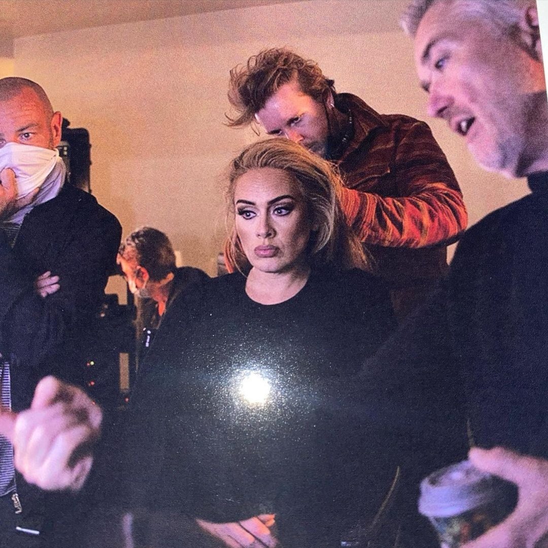 Lilly 🍷🪐🍷🇬🇧 on Twitter: "Are these images in the Vegas booklet?? If not where are they from ...