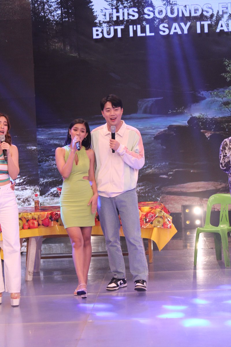 It's Showtime on Twitter: "💙💛 Ayan nanaman Kuys Ryan ah! 🤣🥰 #ShowtimeGTambay WATCH & SUBSCRIBE ...