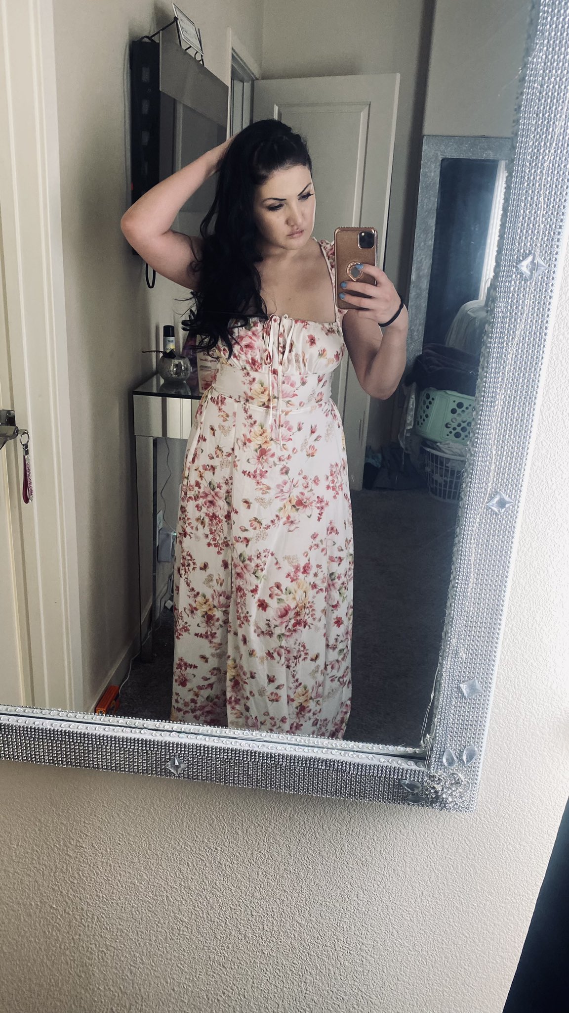 Mia Rose ♛ on Twitter: "Please let the family go home. I am having a hard time playing “good ...