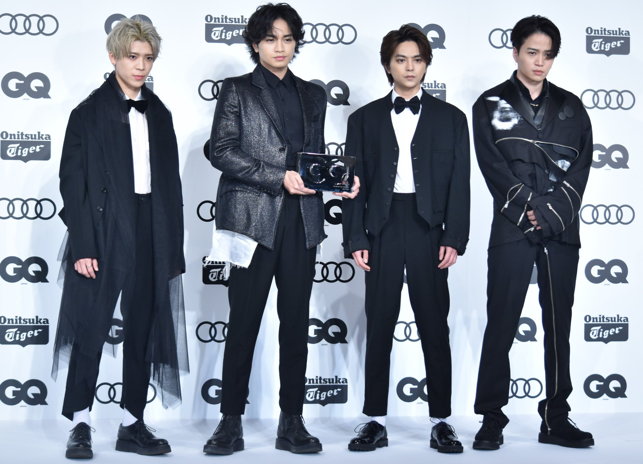 スポニチ芸能 on Twitter: "Sexy Zoneの皆さんが「GQ MEN OF THE YEAR 2022」の授賞式に出席🌹シックな黒スーツでビシッと決めました😎💕 ...