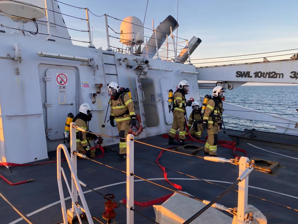 Zr.Ms. Groningen | OPV-ROOD on Twitter: "Om bemanning getraind te houden in de procedures stond ...