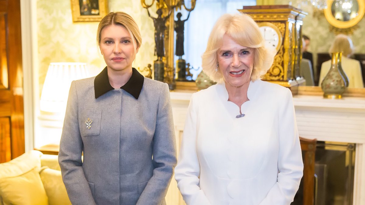 Олена Зеленська On Twitter Мала честь побувати на прийомі Королеви