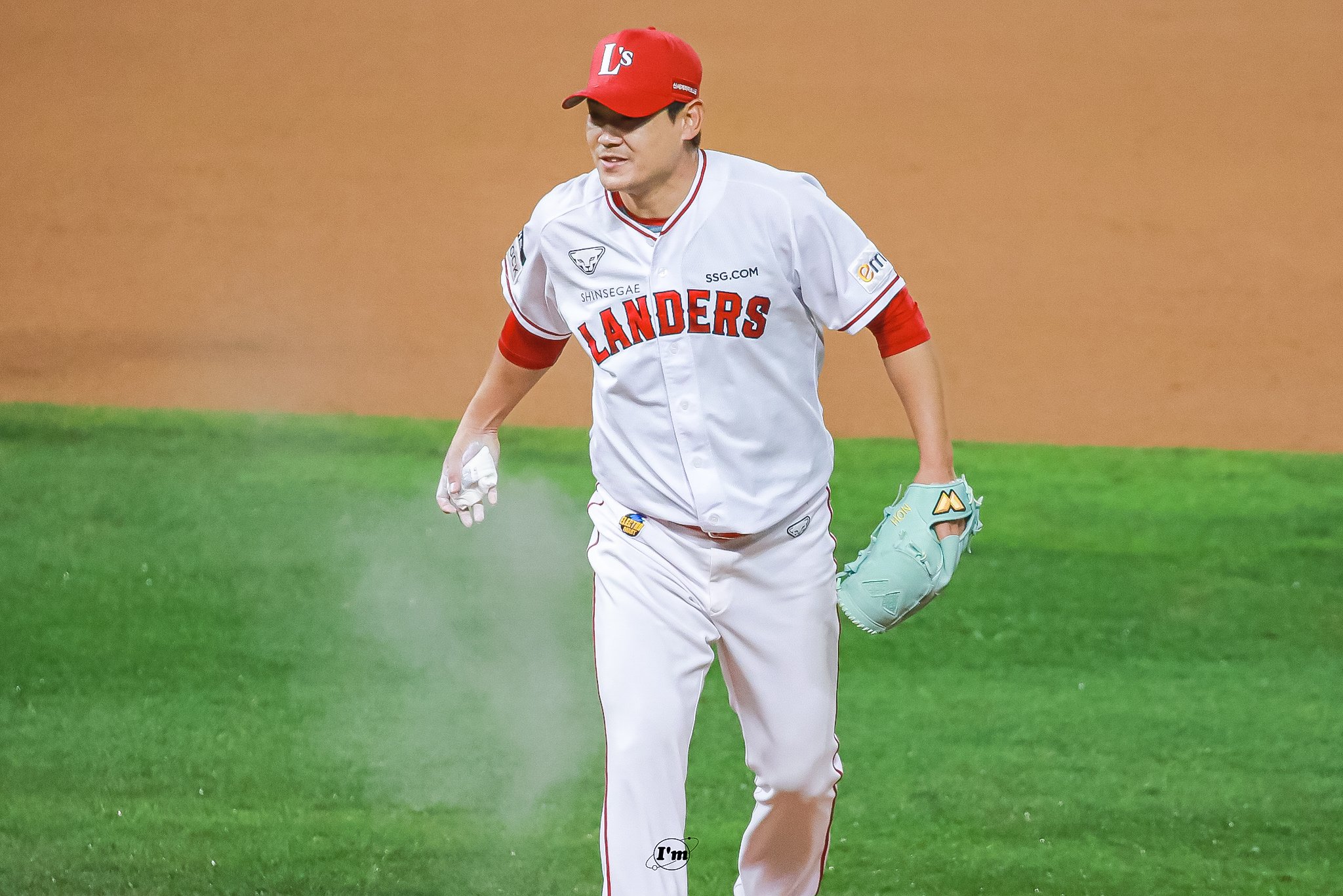 밈 on Twitter: "221107 SSG랜더스필드 KS 5 찐 얼라들 #SSGLANDERS #SSG랜더스 #김로운 #김정민 https://t.co/rJn7APR6qS ...