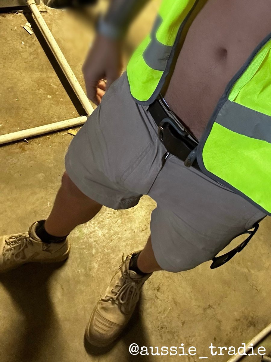 Aussie Men Exhibit 🇦🇺 FREE OF on Twitter: "RT @aussie_tradie: Its just that kinda day #humid # ...