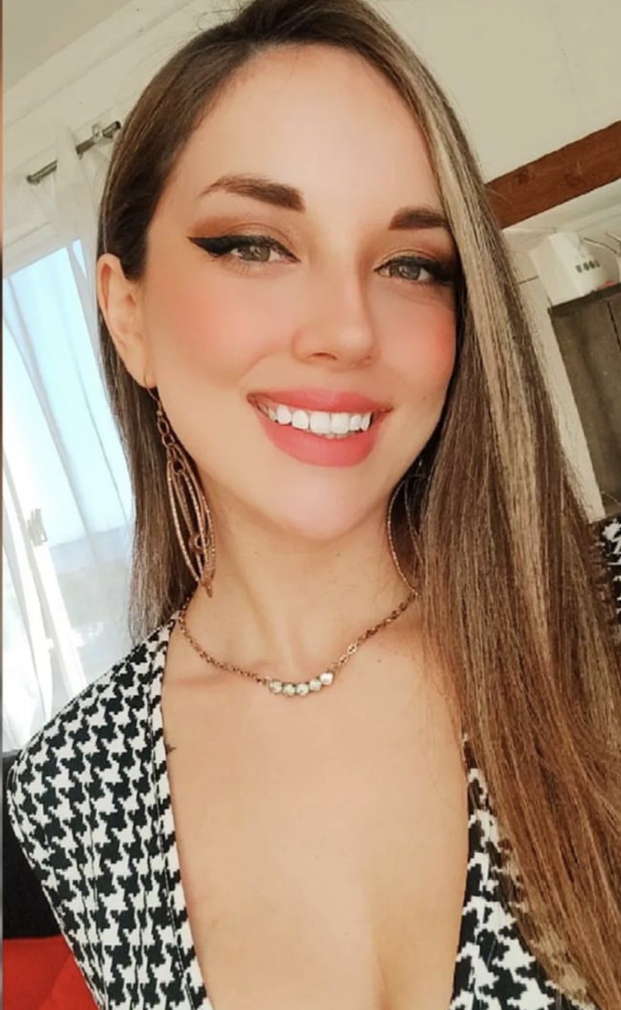 Gata libertaria 🏴📝🔥 (@amoenus_paz) / Twitter