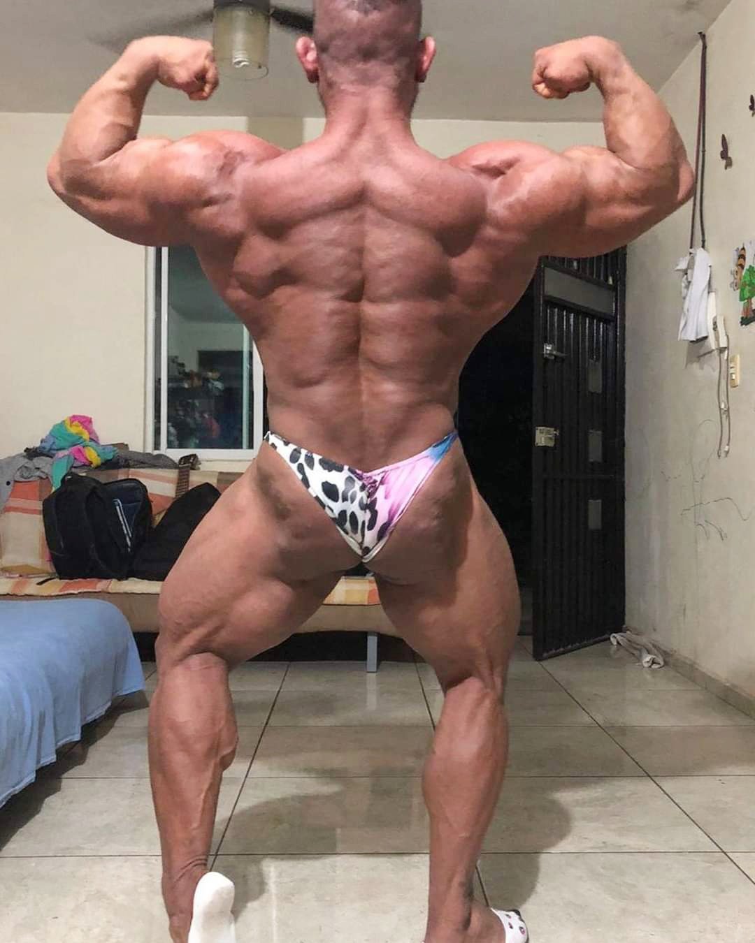 MuscleColtStar (MCS) 56K ️ Thanks on Twitter: "My favourite posing suit own by Charly the back ...