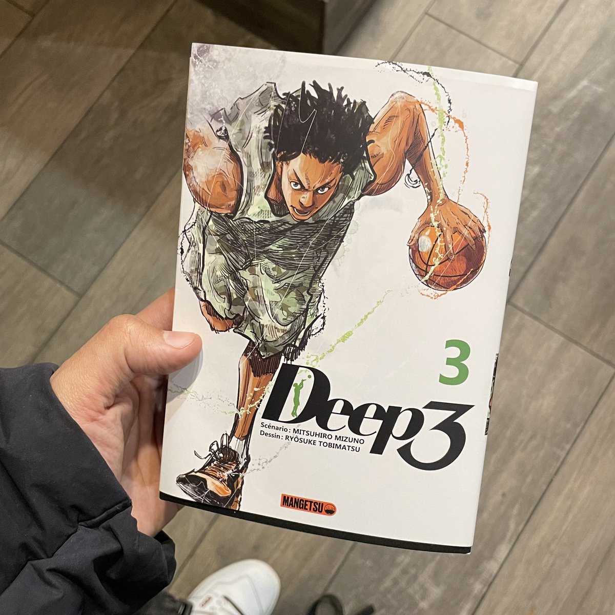 飛松良輔★『Deep3』2021年1月25日よりビッグコミックにて連載中 on Twitter: "RT @LUCHISCO: Le tome 3 sortira le 4 janvier ...