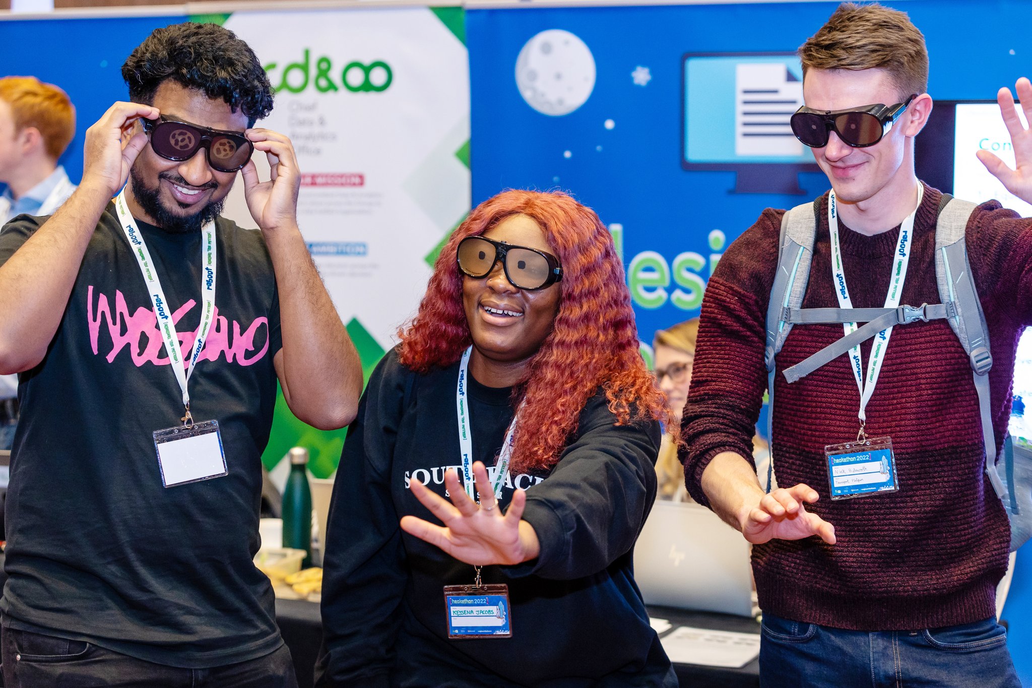 Lloyds Banking Group on Twitter: "🤖103 hackers 👩‍💻479 attendees 🎓1,166 learning hours 👨‍🏫33 ...