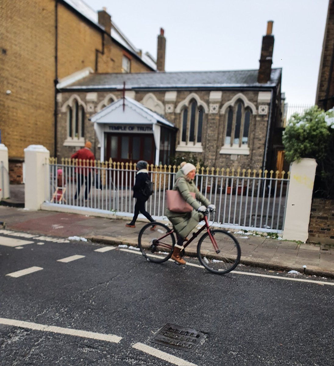 London Cycles On Twitter 2 Degrees In London This Morning рџ рџ
