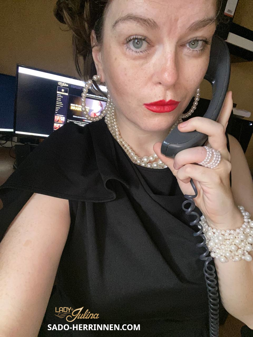 TW Pornstars - Domina Lady Julina. Twitter. Du möchtest mit Deiner # ...