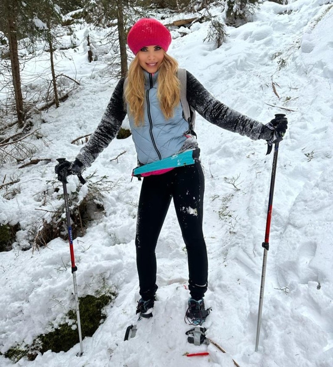 TW Pornstars - Blueangy Da #Roma. Twitter. 💋 Se #amate qualcuno per la ...