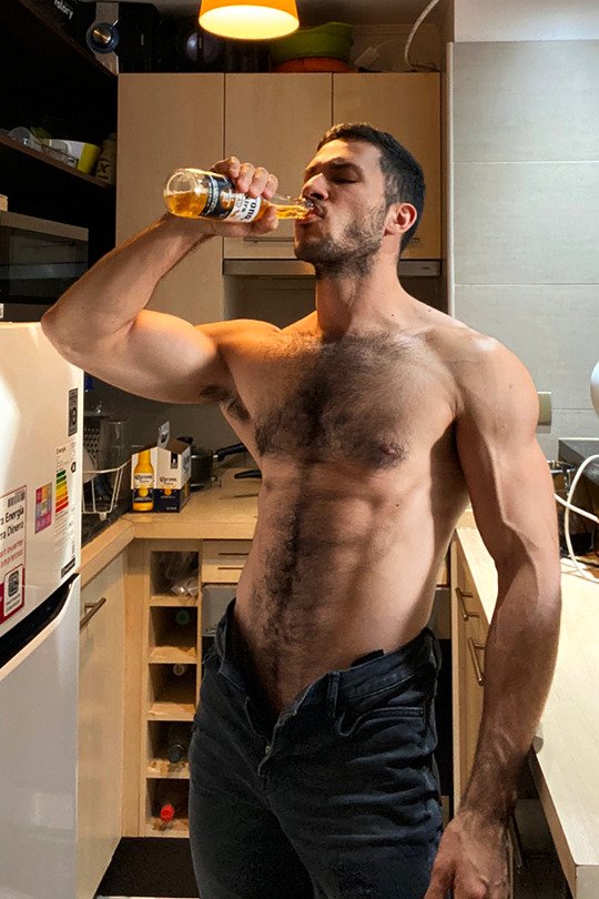 Hot Dudes Good Mood 🇺🇦 on Twitter: "RT @NWhants: