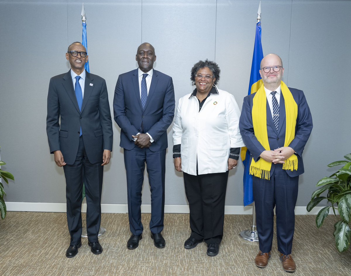 Presidency | Rwanda on Twitter: "President Kagame joined Prime Minister @miaamormottley of ...