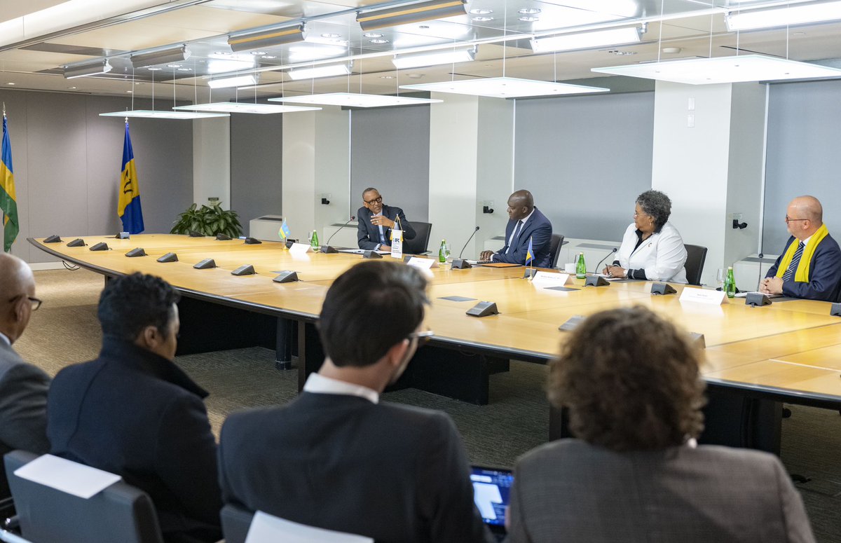 Presidency | Rwanda on Twitter: "President Kagame joined Prime Minister @miaamormottley of ...