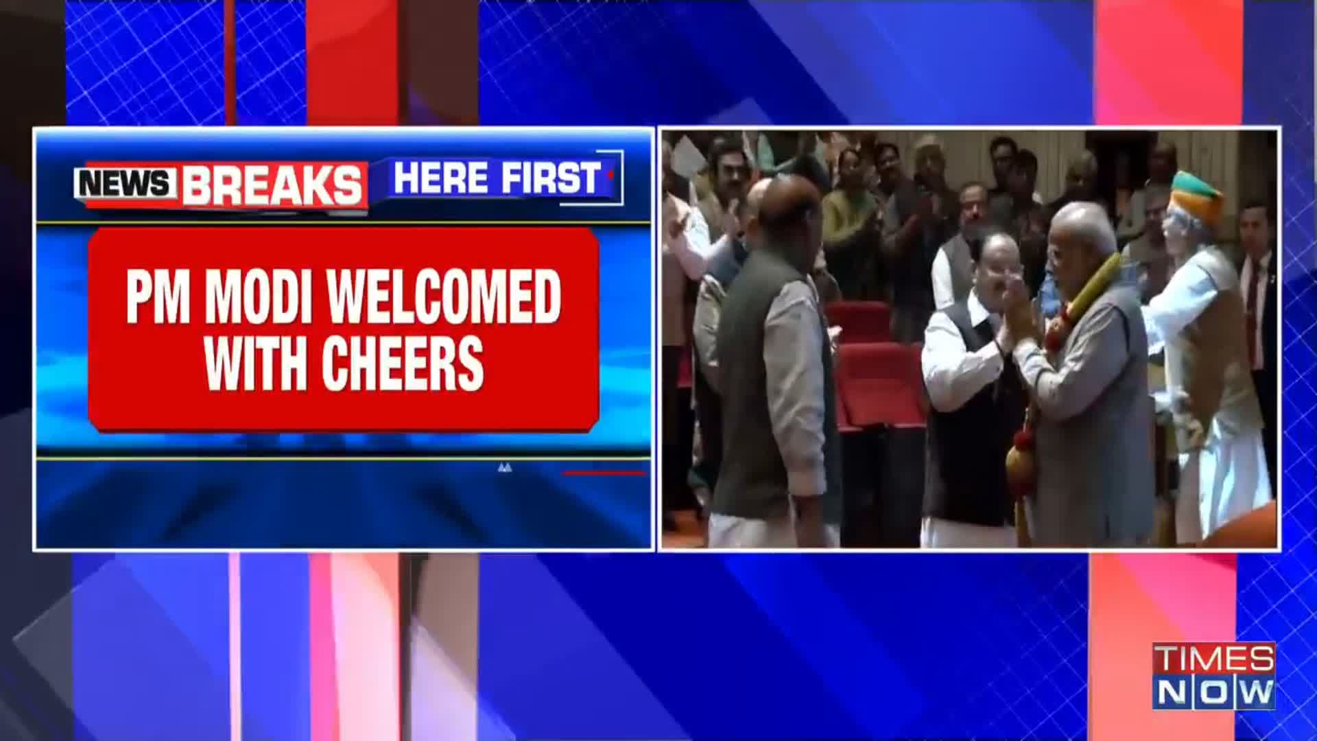 Times Now On Twitter Breaking Pm Modi Welcomed With A Warm Response