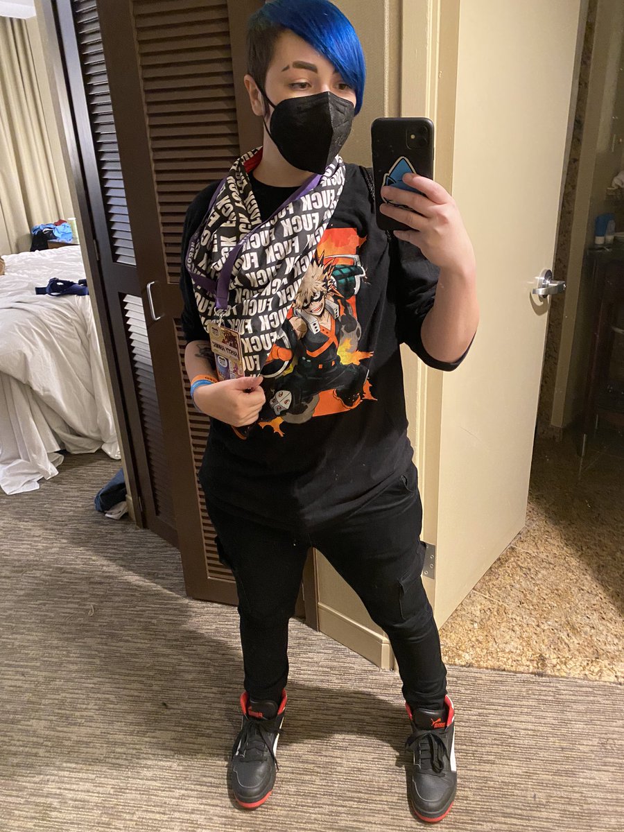 Feisty Fennec 💥 Loose Cannon💥 on Twitter: "The flat fuck fit of the day 😉"