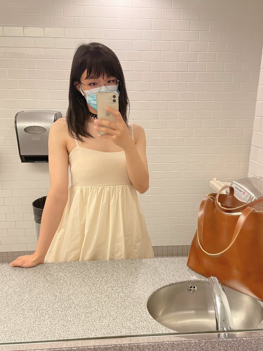 巧合酱anna On Twitter 有点喜欢我的这套配色 因为平时很少穿白色裤袜 💅女装子