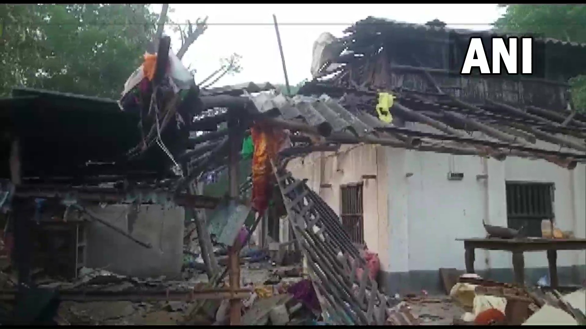 ANI on Twitter: "Wb | A blast occurred at residence of TMC booth president Rajkumar Manna in ...