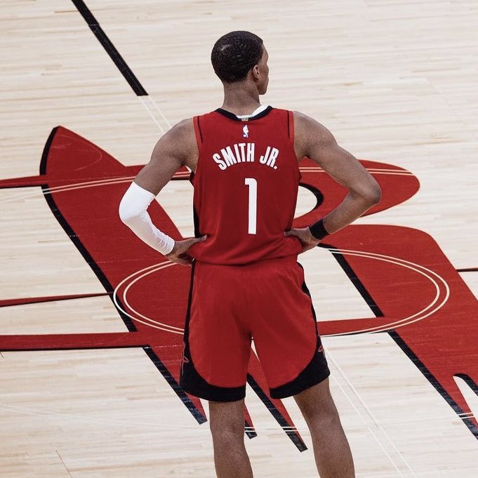 Jr Smith Wearing Jordans