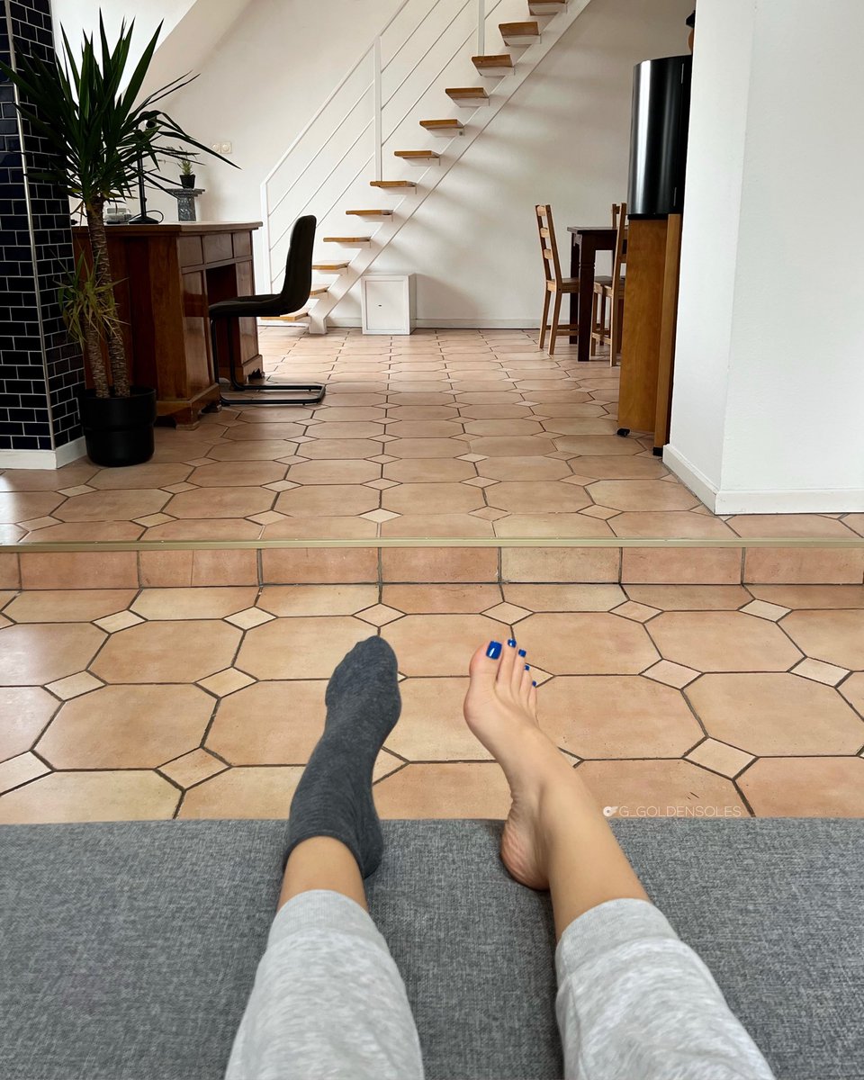 𝗚𝗶𝗮𝗻𝗻𝗮 💕 جلالة الملكة On Twitter Now Take The Other Sock Off No