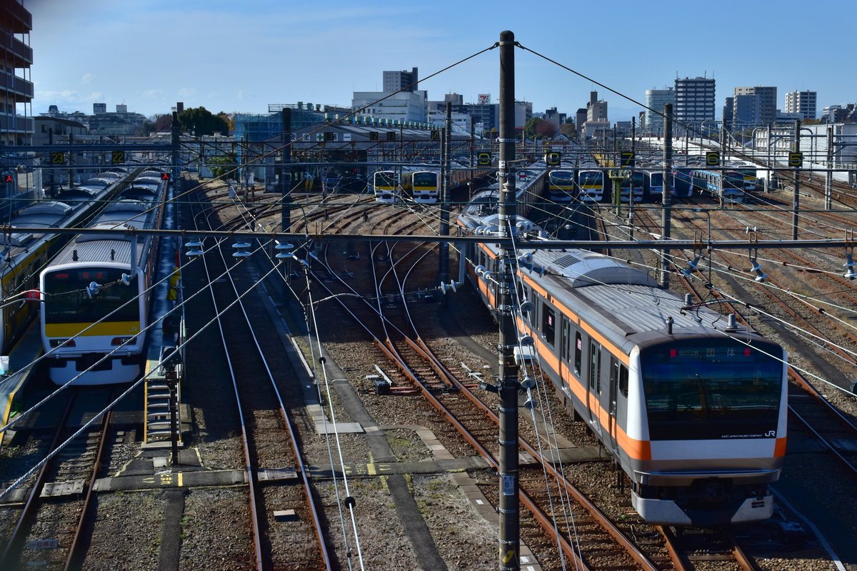 ｻﾝｼｬｲﾝ233 on Twitter: "今日はE233-0の団体表示が見られると聞いて慌てて病院から出撃"