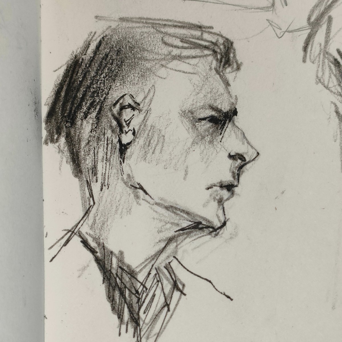 今天考试摸鱼画的 金属穿透 @chumngyun1