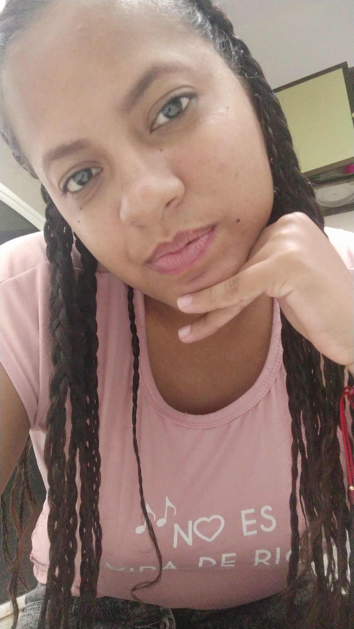 Emma (@Emma_178_) / Twitter