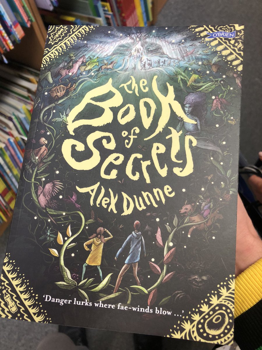 Sourcery (Discworld 5) by Terry Pratchett – Gutter Bookshop