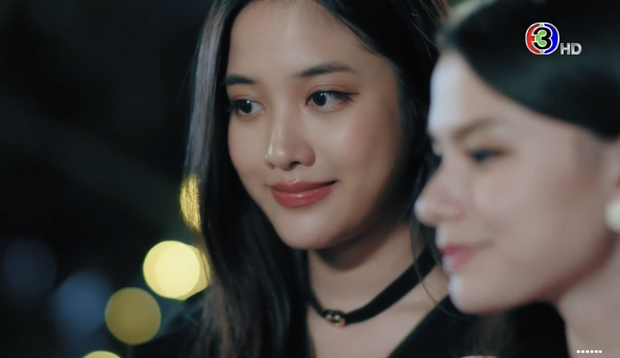 พี่ลูกน้ำ on Twitter: "คุณสาม vs ฟรีน ไม่เหมือนตรงไหนเอาากกามาวง @srchafreen #ทฤษฎีสีชมพูEP3 GAP ...