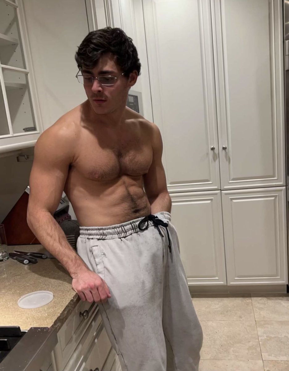 Sex And The Gay City on Twitter: