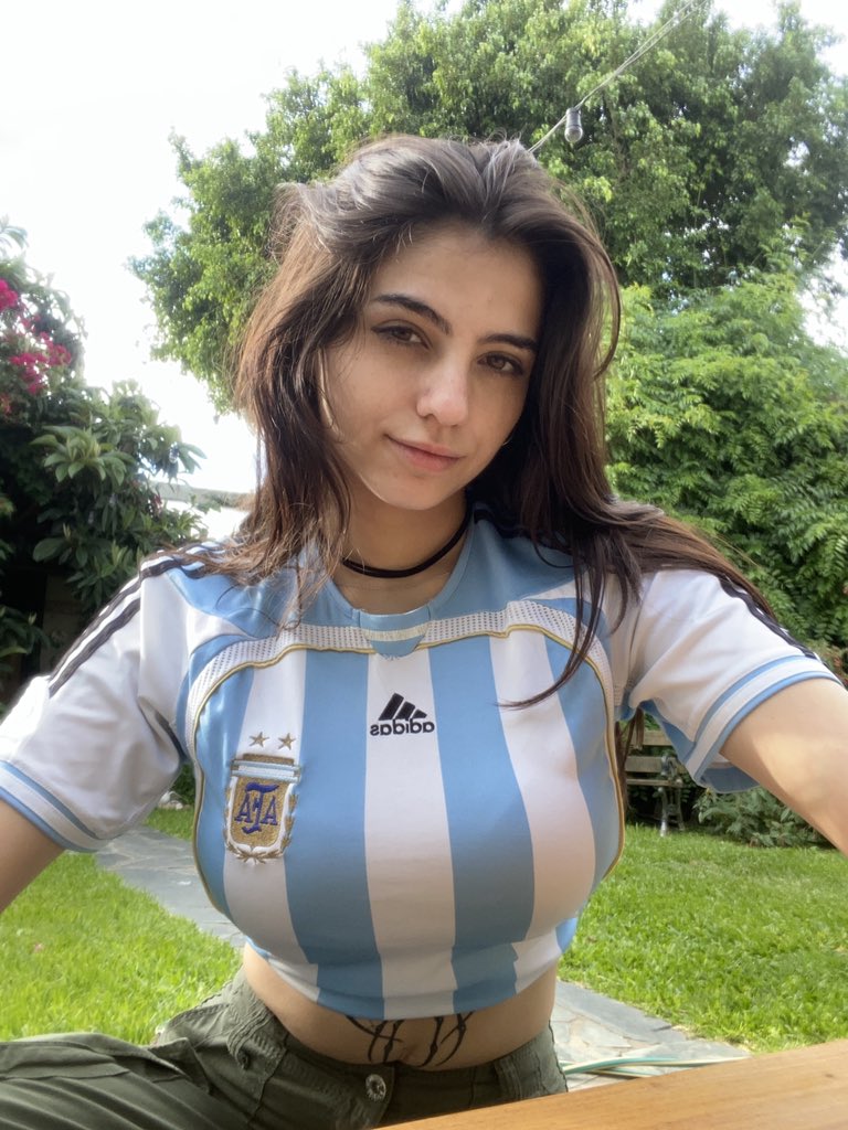 iaaraS2 on Twitter: "buena casaca la mia https://t.co/MMo0obAMbY" / Twitter