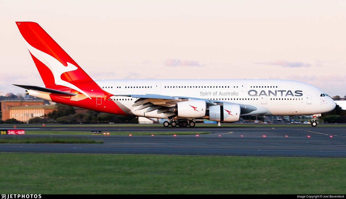 JetPhotos on Twitter: "A Qantas A380 landing in Sydney. https://jetphotos.com/photo/10787015 ...