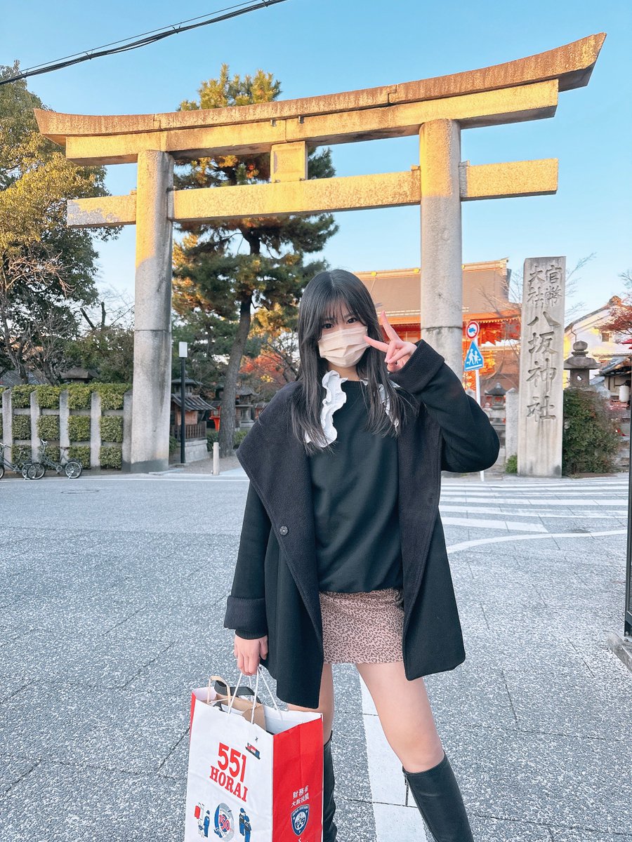 【画像あり】11歳・小6女子、もうすでに大人におっぱいしてる [808139444]