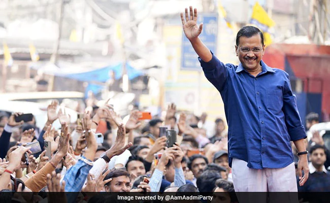 AAP's "Heaps Of Garbage" Message To Delhi Residents On Civic Polls Day ...