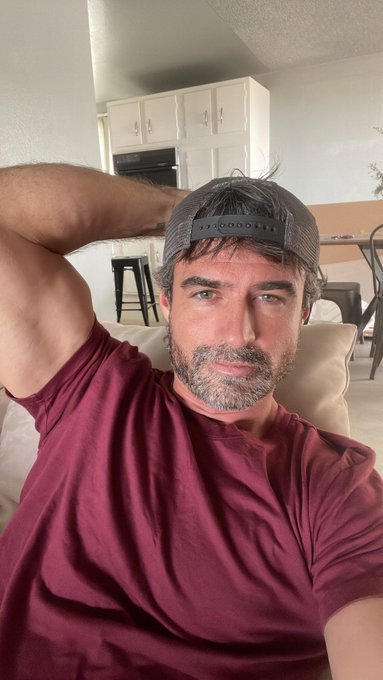 TW Pornstars - Daniel LeBang. Pictures and videos from Twitter. Page 2