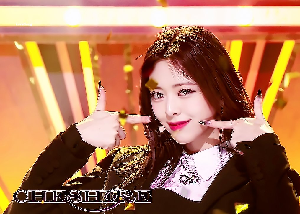 daitzy on Twitter: "RT @lovesong_gif: 221204 #ITZY #있지 #YUNA #유나 https://vo.la/i44IMf https://vo ...