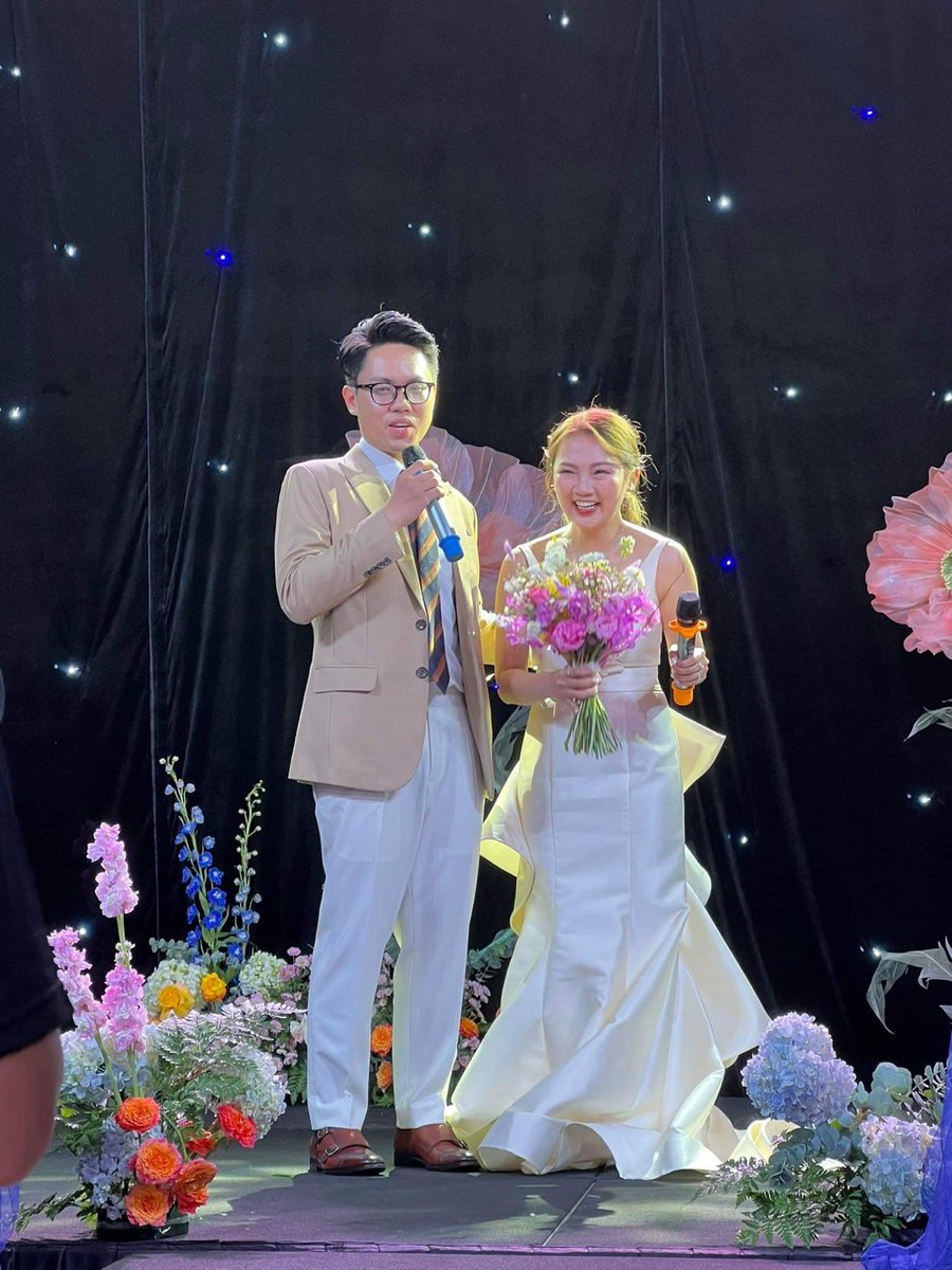 Heli 🌱 on Twitter: "Got home fro my wedding past 12 yesterday night and now I am here for ...