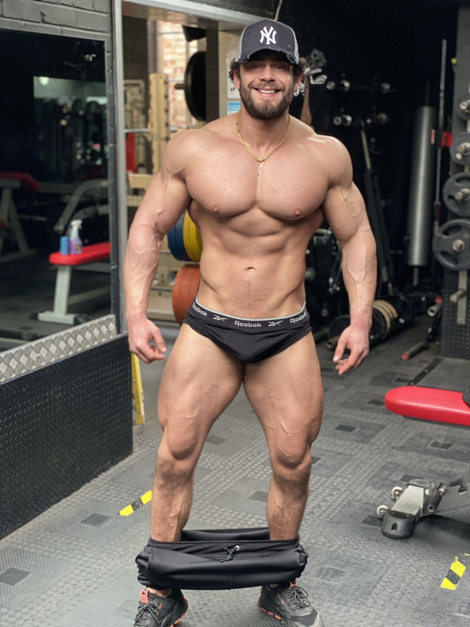 Master KHAN on Twitter: "Party pants 😉 https://t.co/8v5wMnzdmz" / Twitter