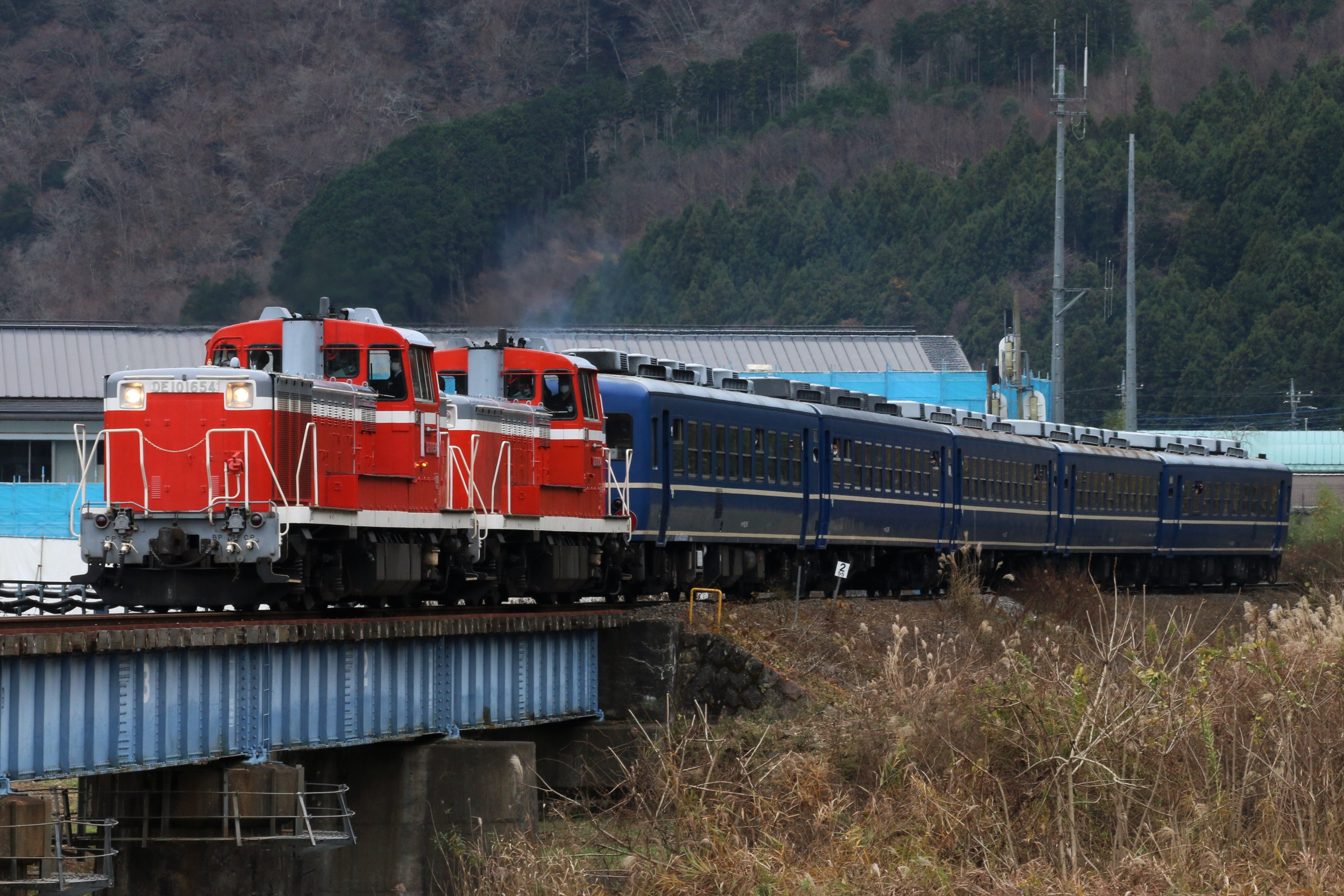 ユコイ on Twitter: "2022/12/03(土) JR水郡線 野上原～玉川村 区間 9822レ 快速「DLすいぐん号」水戸行き DE10-1604 + DE10-1654 + 12 ...
