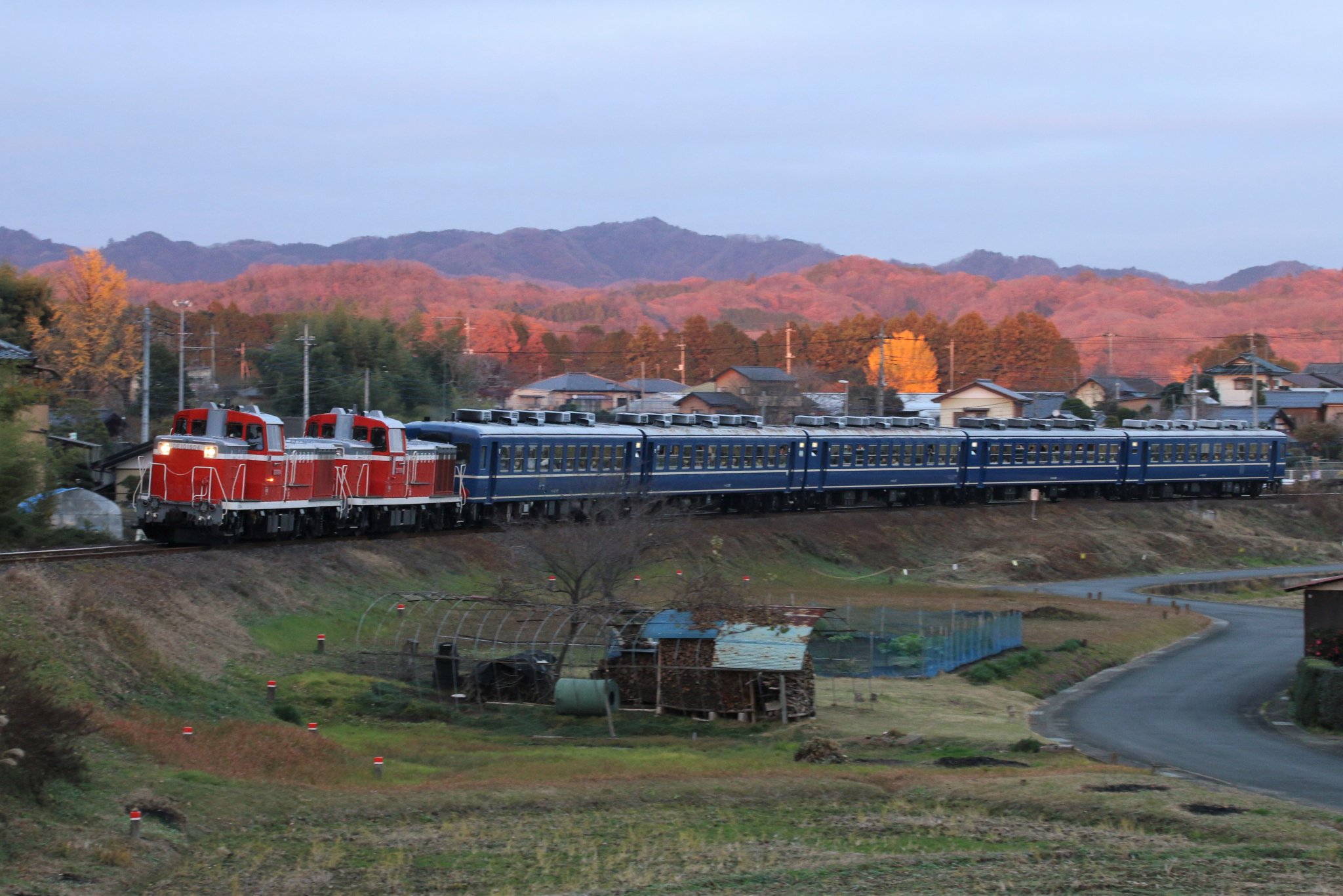 ユコイ on Twitter: "2022/12/03(土) JR水郡線 野上原～玉川村 区間 9822レ 快速「DLすいぐん号」水戸行き DE10-1604 + DE10-1654 + 12 ...