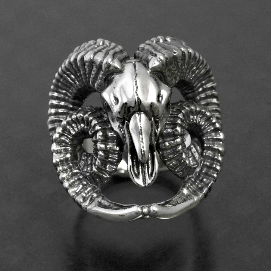 七夕＠××以上 以下 on Twitter: "RT @SILVER_GEEKS: sheep skull! 羊の頭骨をモチーフにしたリング！ STRANGE FREAK DESIGNS ...