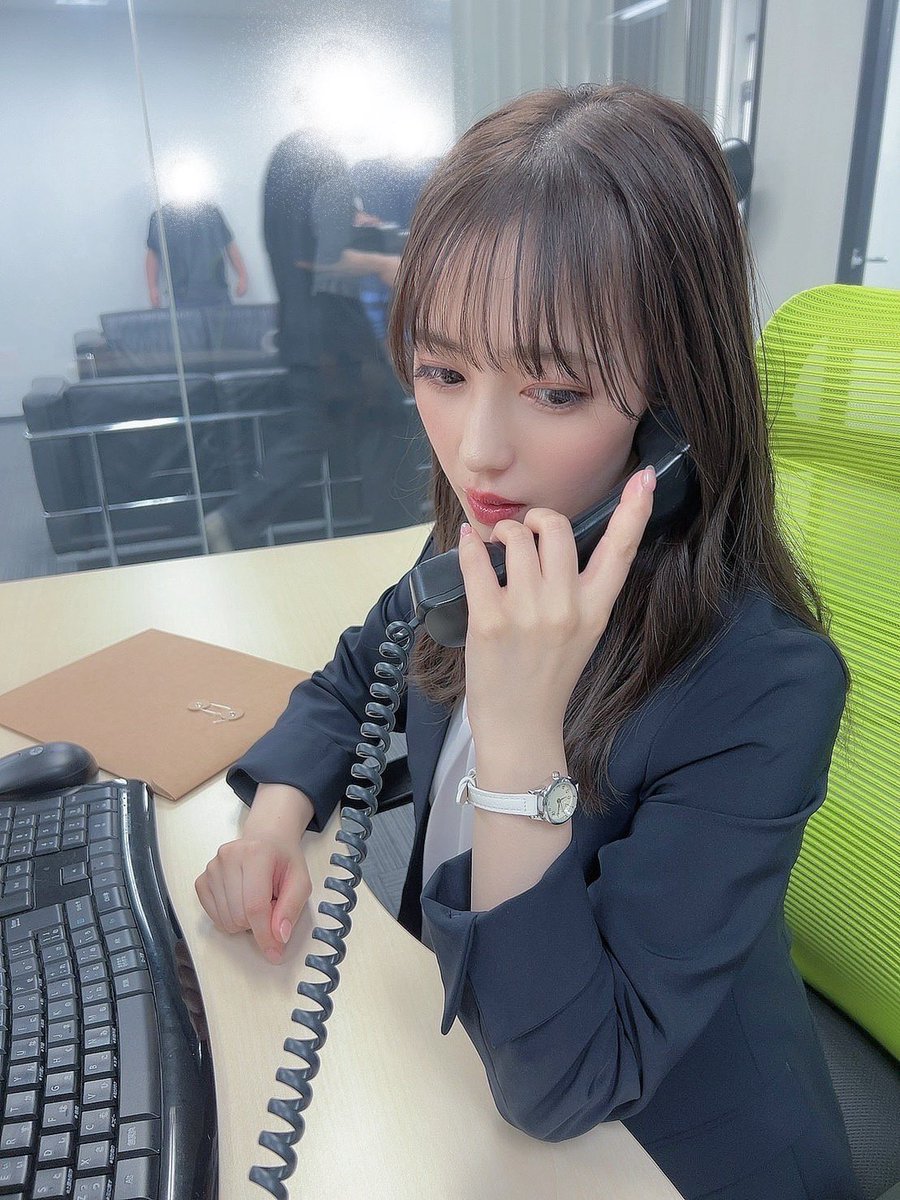 小湊よつ葉 on Twitter: "部長、 私ちょっと強引な方が好き…です… https://dmm.co.jp/digital/videoa/-/detail/=/cid ...