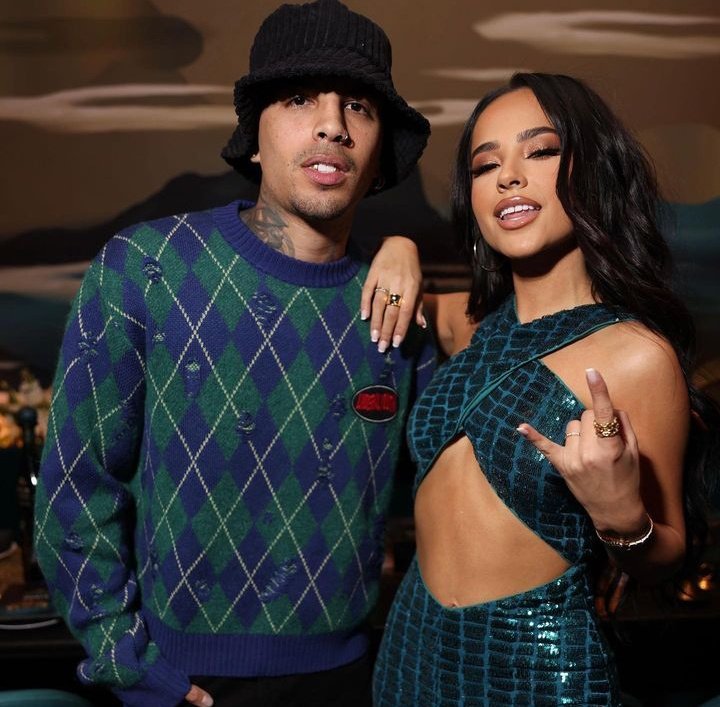 Rauw Alejandro Daily on Twitter: "Rauw Alejandro y Becky G anoche en Gekko Miami."