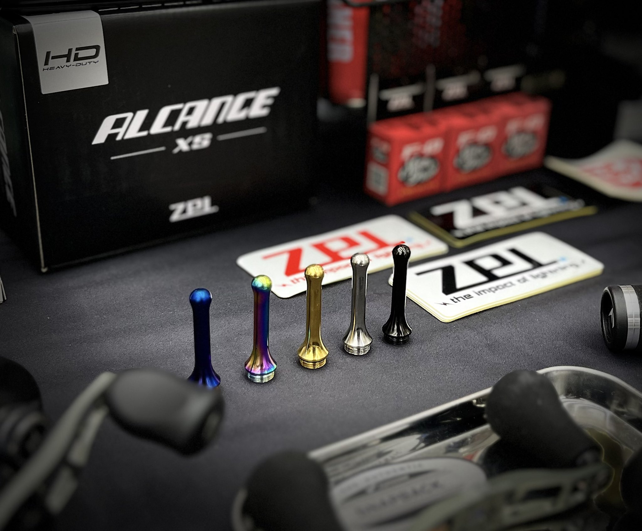 ZPI JAPAN on Twitter: "めざとく見つけて頂いた皆さん 有難うございます。 RSL64T 64チタン製の高性能 リールスタンドライト 税込み¥4000以下を目標に ...