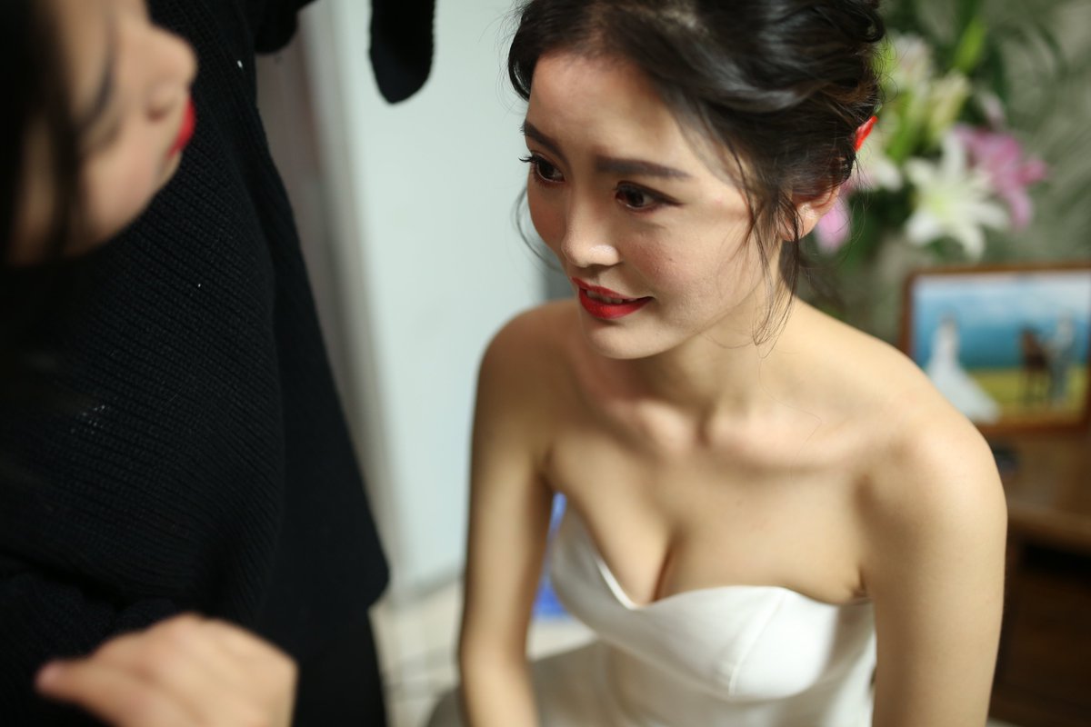 古韵传奇 on Twitter: "都快勒扁了的新娘子 [930P+2.41G] #新娘 #伴娘 #写真 #婚礼 #婚纱 No.120409 @guyunchuanqi 全套已发新娘会员电报群"