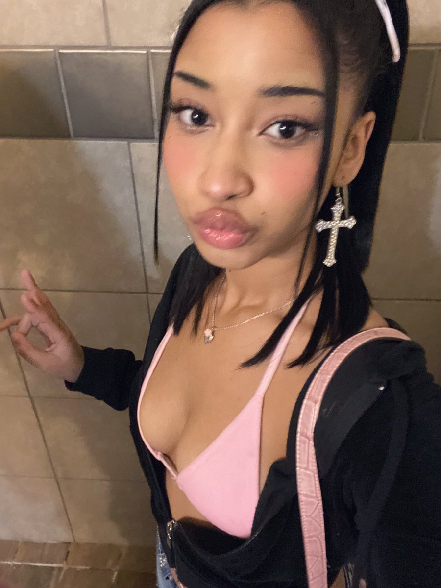 rina ୭ৎ on Twitter: "it kinda gave misa on accident