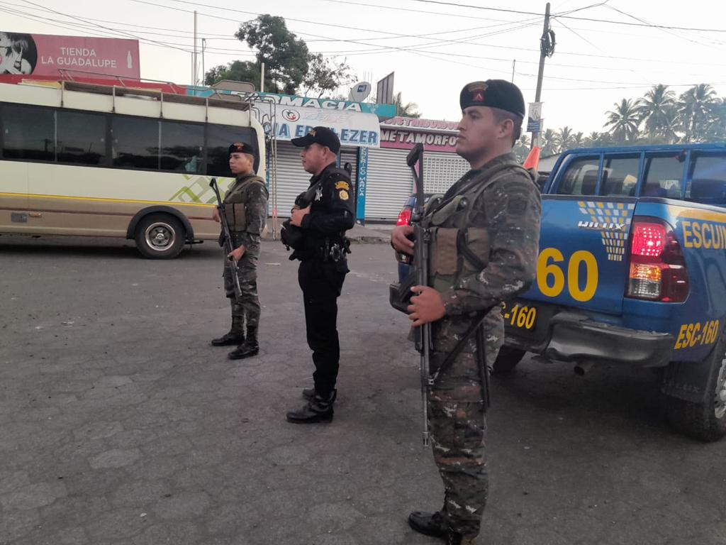 Ejército Guatemala on Twitter: "Brigada de Paracaidistas del #EjércitoGT realiza operaciones ...