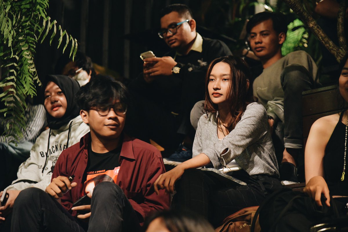 Kelas Isolasi on Twitter: "Foto2 dari KELOKAN #2: "Bagaimana Aku Tahu Bahwa Aku Tahu?" bersama ...