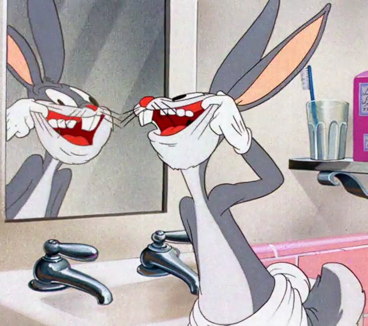 Very Good Looney Tunes Shots on Twitter: "The Heckling Hare 🏆 All This and Rabbit Stew Wabbit ...