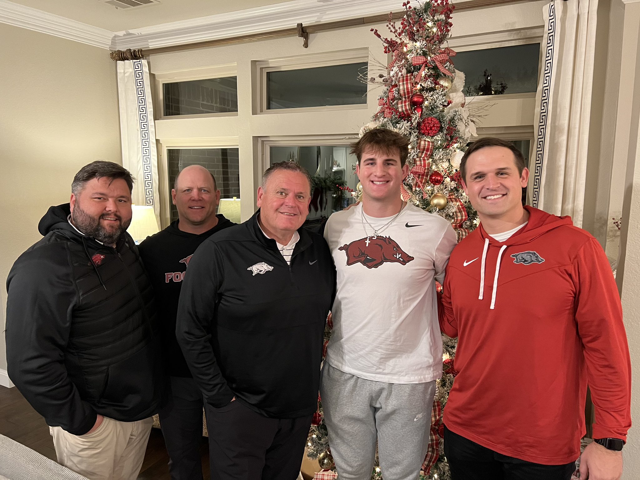 Carson Dean on Twitter: "Great home visit with my future coaches!! #WPS #GoHogs 🐗🐗 https://t.co ...